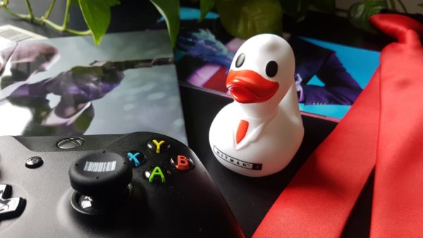 Notre Unboxing du Press Kit d'Hitman 2 : l'agent 47 présente ses ...